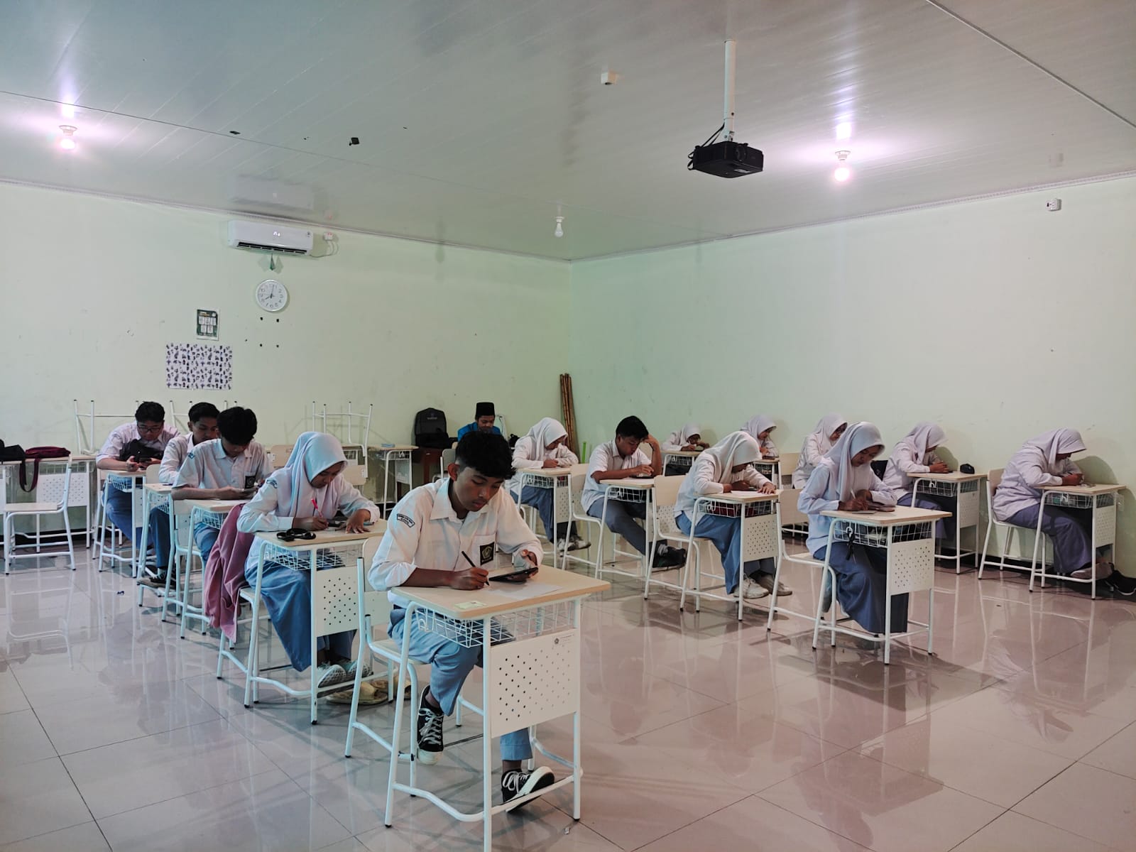Tertib dan Lancar, Pelaksanaan Asesmen Madrasah MAN 2 Sleman - MAN 2 SLEMAN